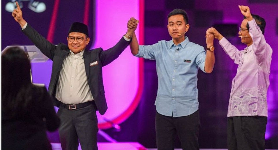 Gibran, Mahfud, dan Cak Imin Saling Berebut Sorotan di Bidang Ekonomi ... Gibran, Mahfud, dan Cak Imin Saling Berebut Sorotan di Bidang Ekonomi ...
